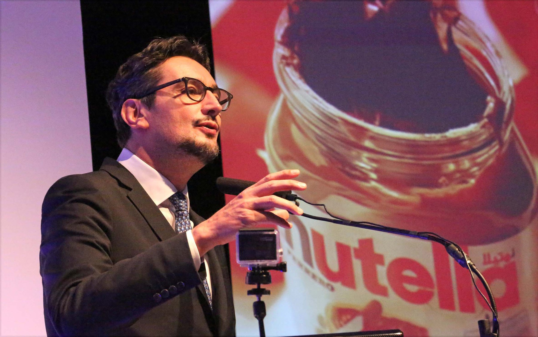 Almost half of Italy's wealth is owned by 5% of the country's families ...